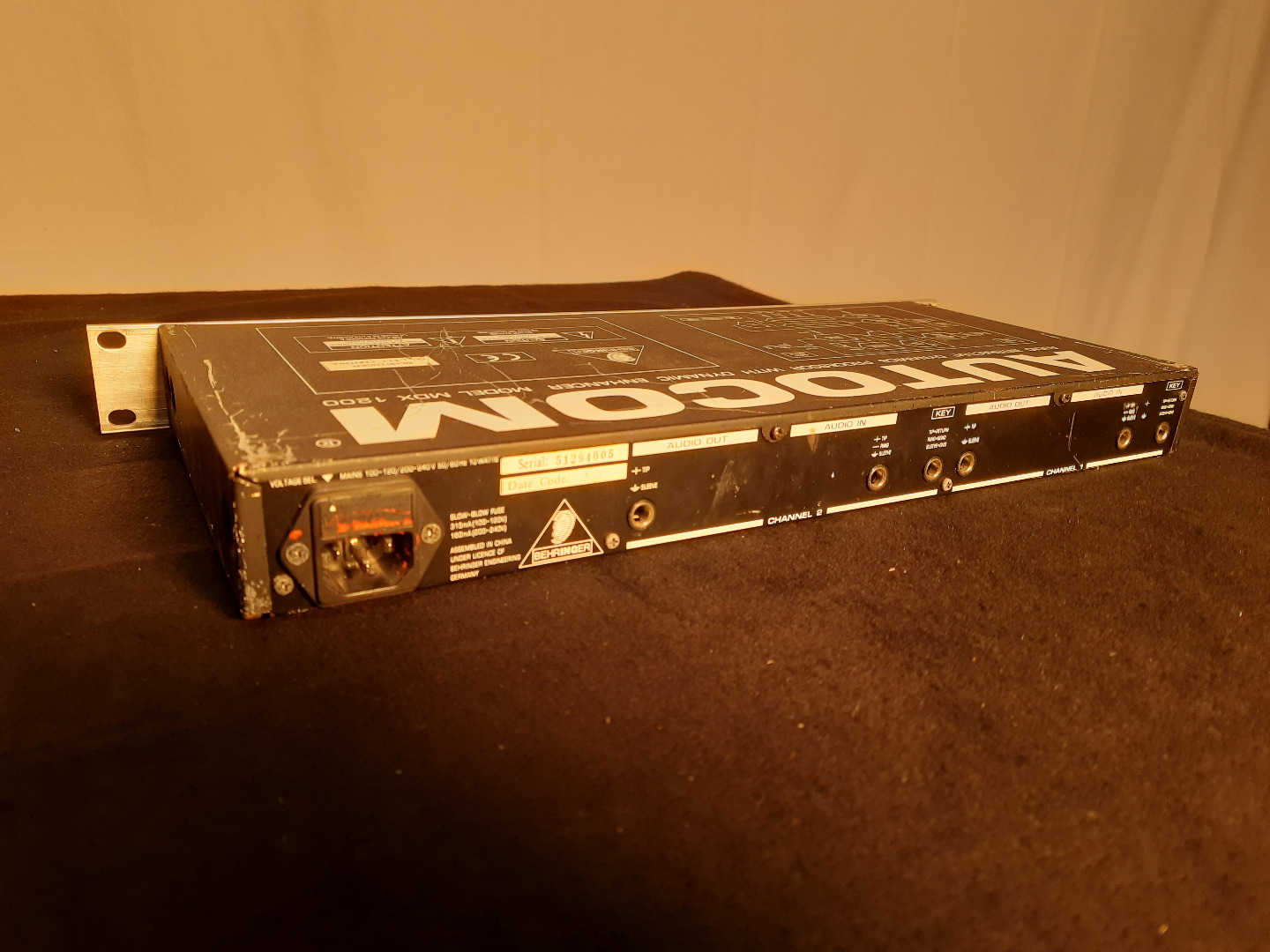 Behringer Autocom MDX 1200 | 25 EUR - Gebrauchte-Veranstaltungstechnik ...