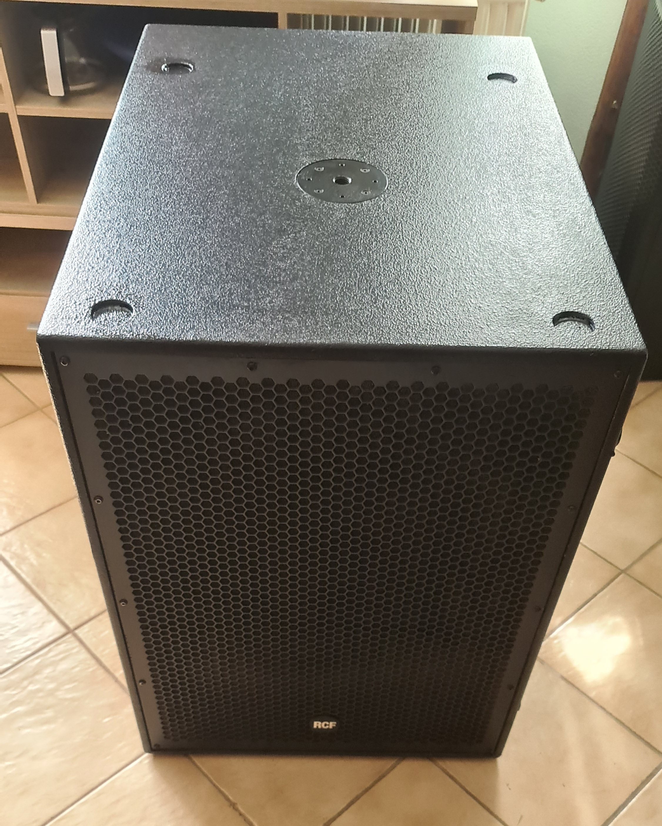 RCF RCF SUB 8005-AS RCF Art 715-A MKII | 2300 EUR - Gebrauchte ...