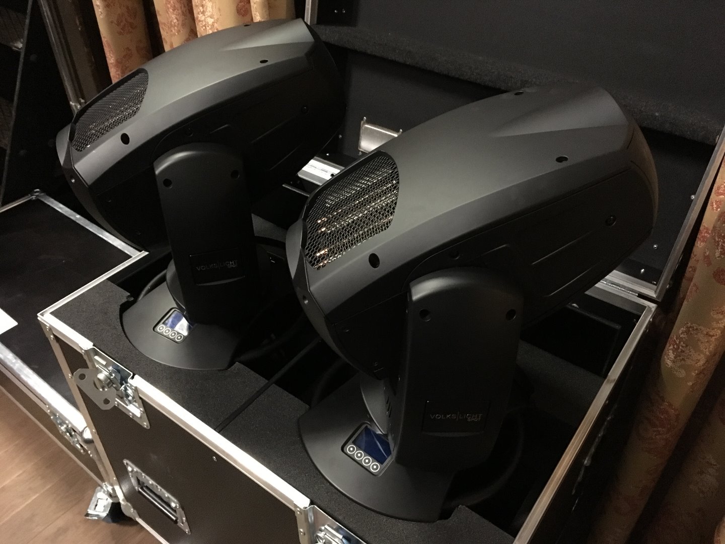 GLP Volkslicht Spot GLP Volkslicht Spot | 1495 EUR - Gebrauchte ...