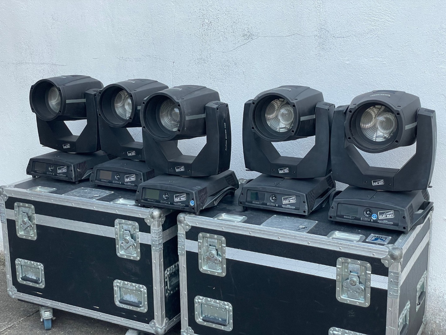 Clay Paky Alpha Wash 700 | 419 EUR - Gebrauchte-Veranstaltungstechnik ...