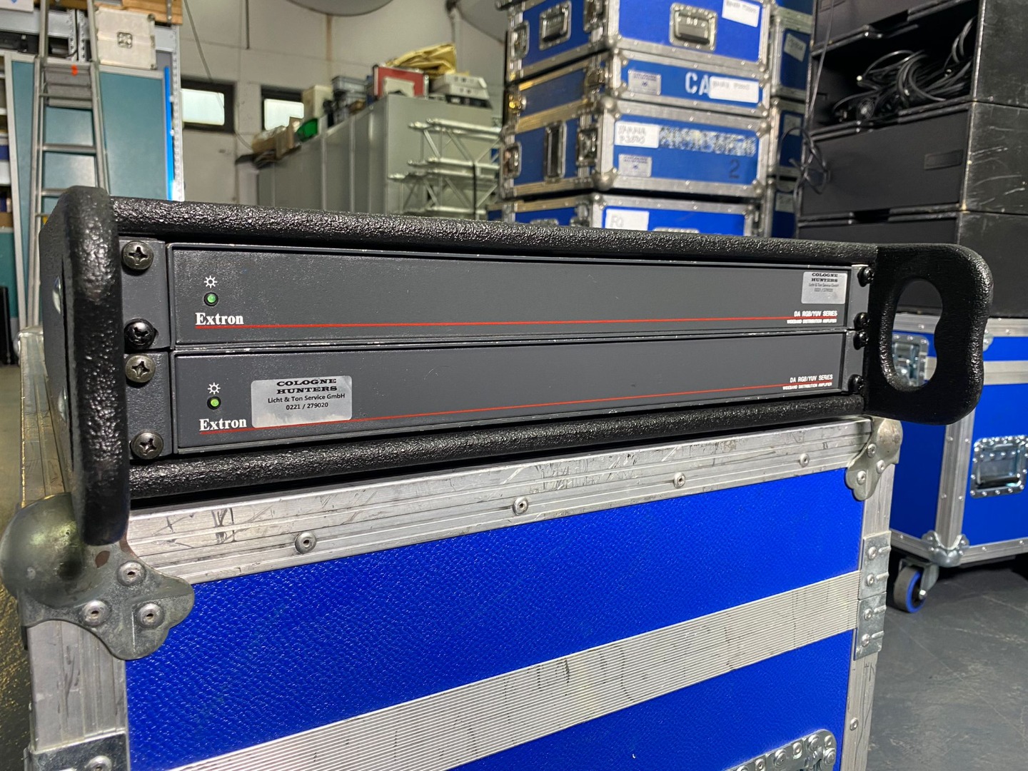 Extron DA6 RGBHV Set | 30 EUR - Gebrauchte-Veranstaltungstechnik.de ...