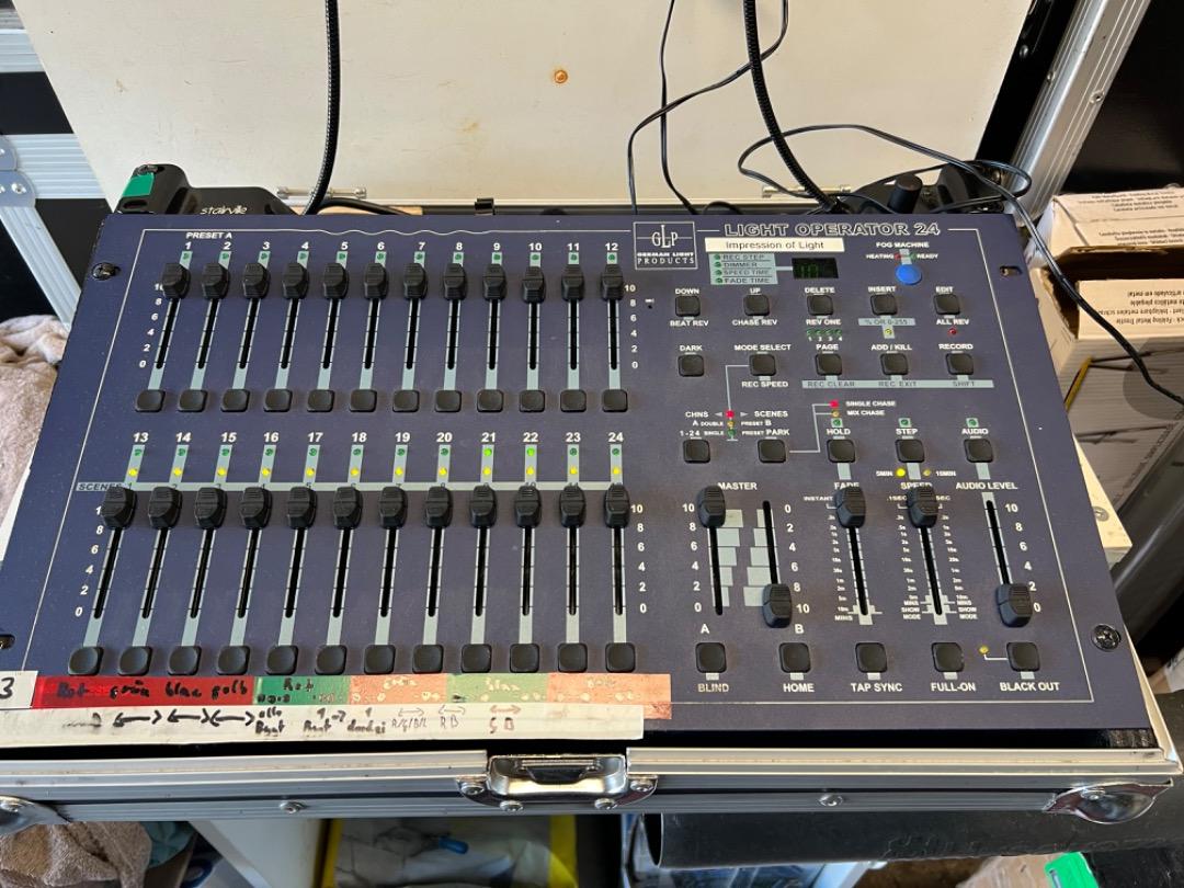 GLP Light Operator 24 mit Case und Schwanenhalzlampe | 100 EUR ...