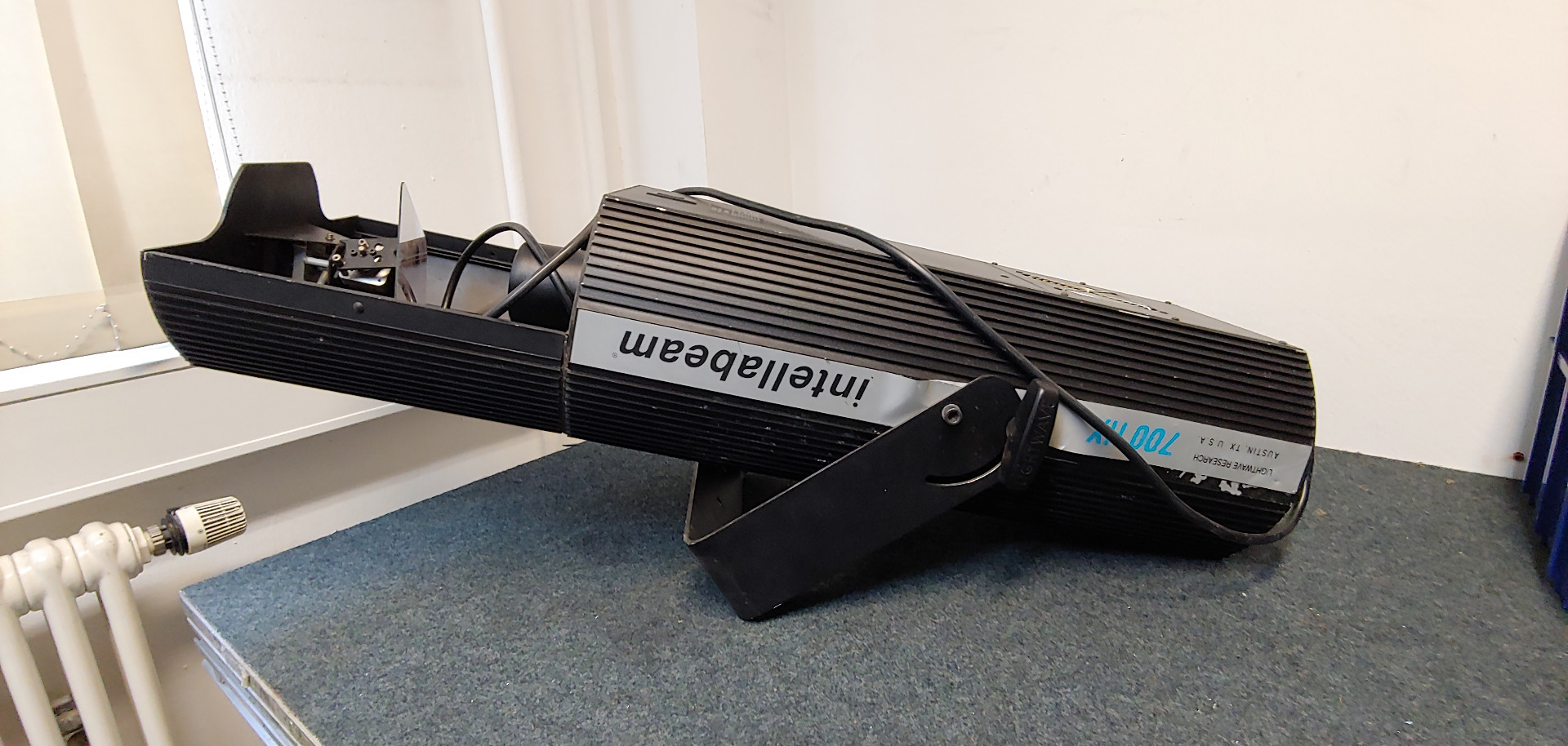 D108 Intellabeam 700 HX Scanner 700W | 120 EUR - Gebrauchte ...