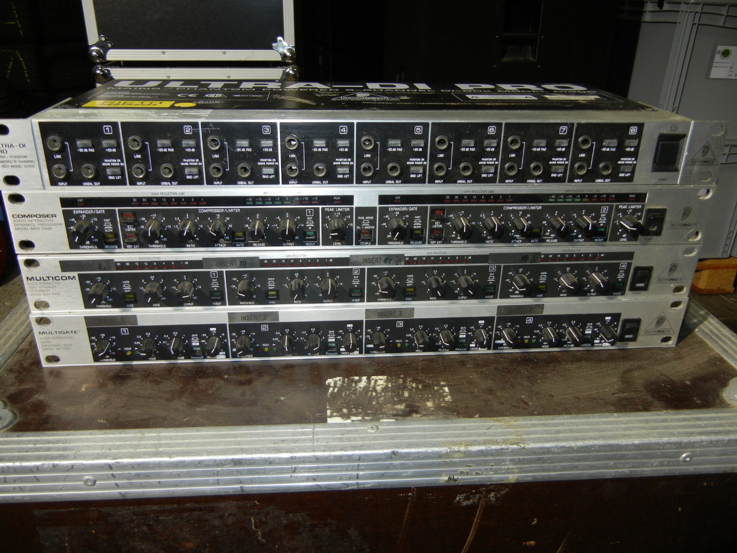 Behringer Composer MDX2000, Multicom MDX4000, Multigate XR1400 | 38 EUR ...