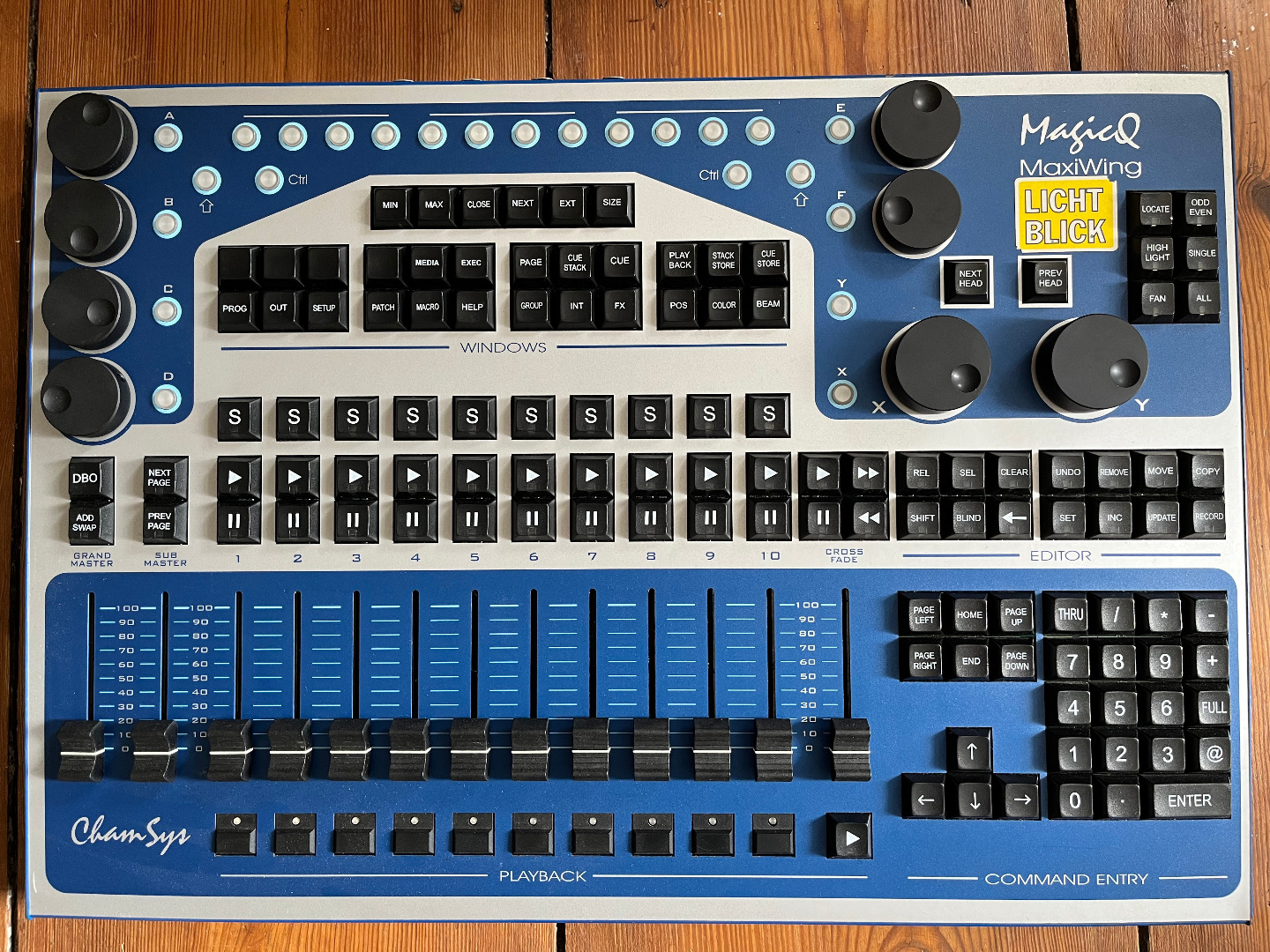 Chamsys Maxi Wing | 2500 EUR - Gebrauchte-Veranstaltungstechnik.de ...