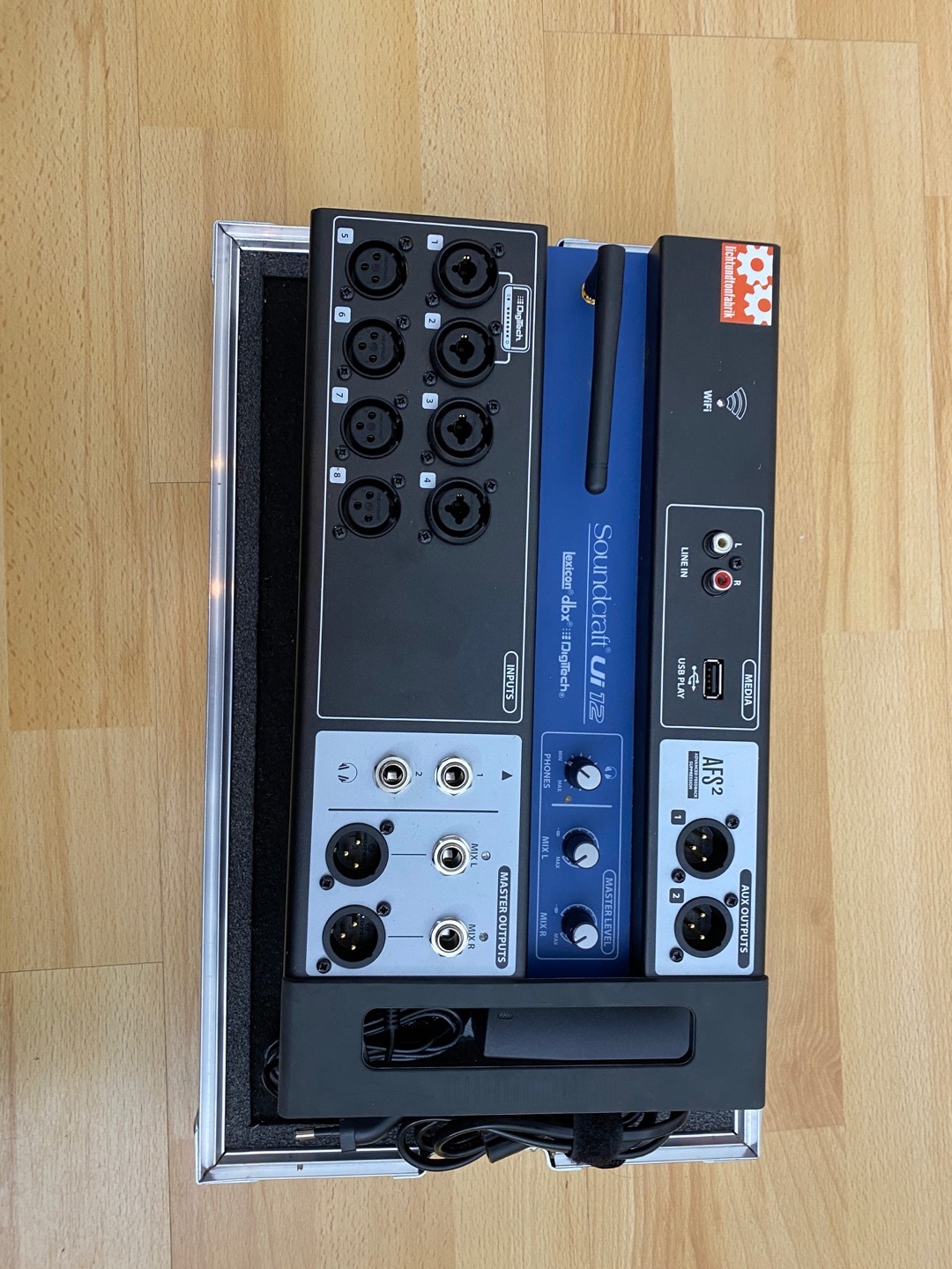 Soundcraft Ui12 inkl. Case | 290 EUR - Gebrauchte-Veranstaltungstechnik ...