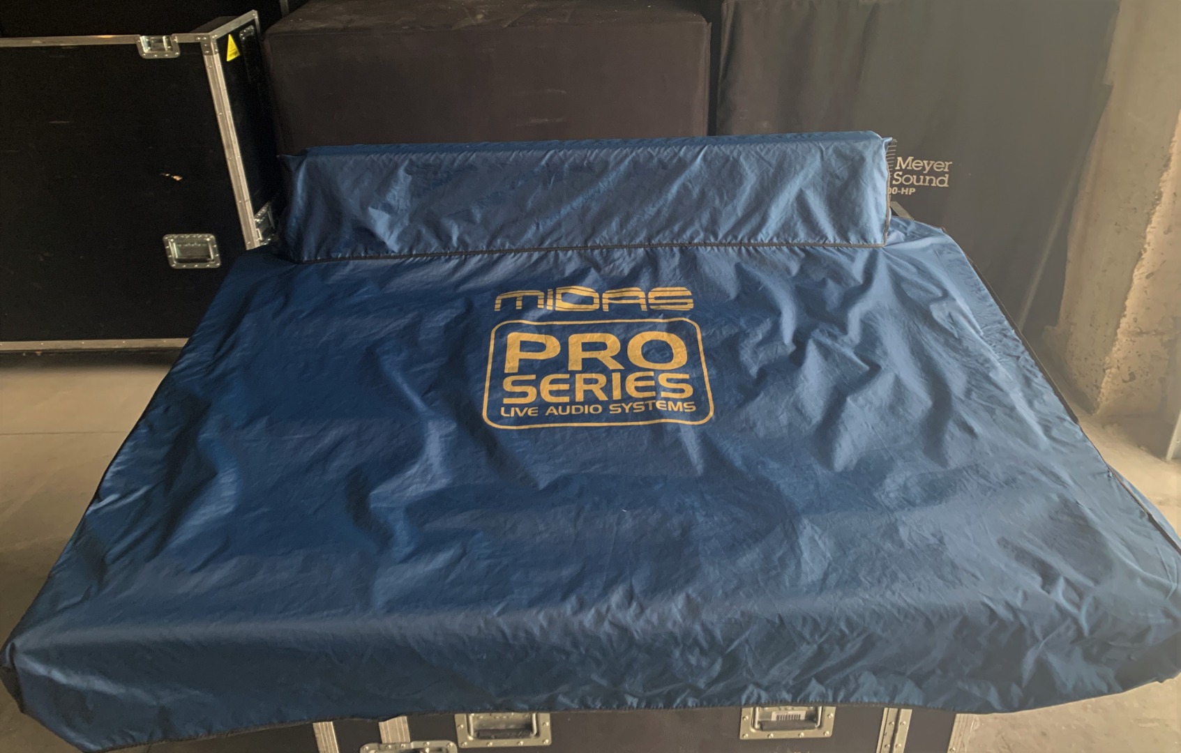 Midas Pro 9 Package | 13500 EUR - Gebrauchte-Veranstaltungstechnik.de ...