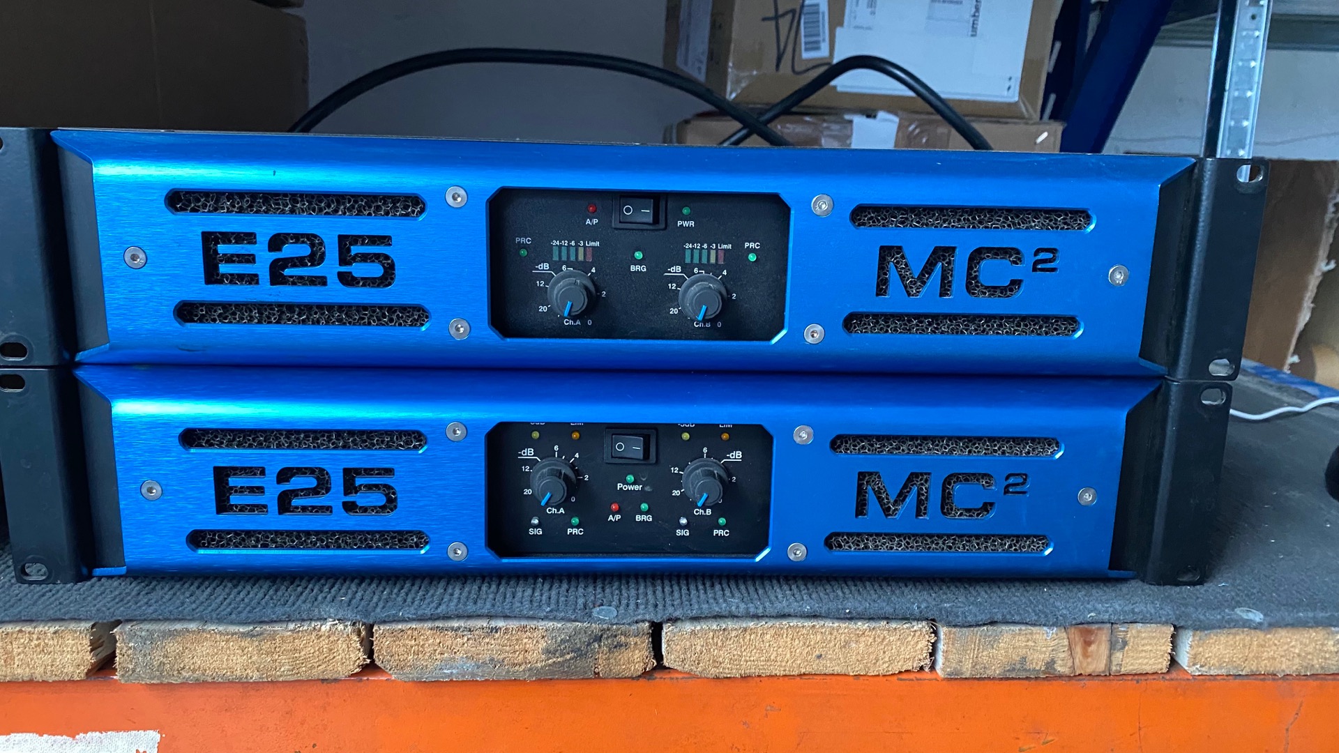 MC2 E25 | 830 EUR - Gebrauchte-Veranstaltungstechnik.de - Der ...