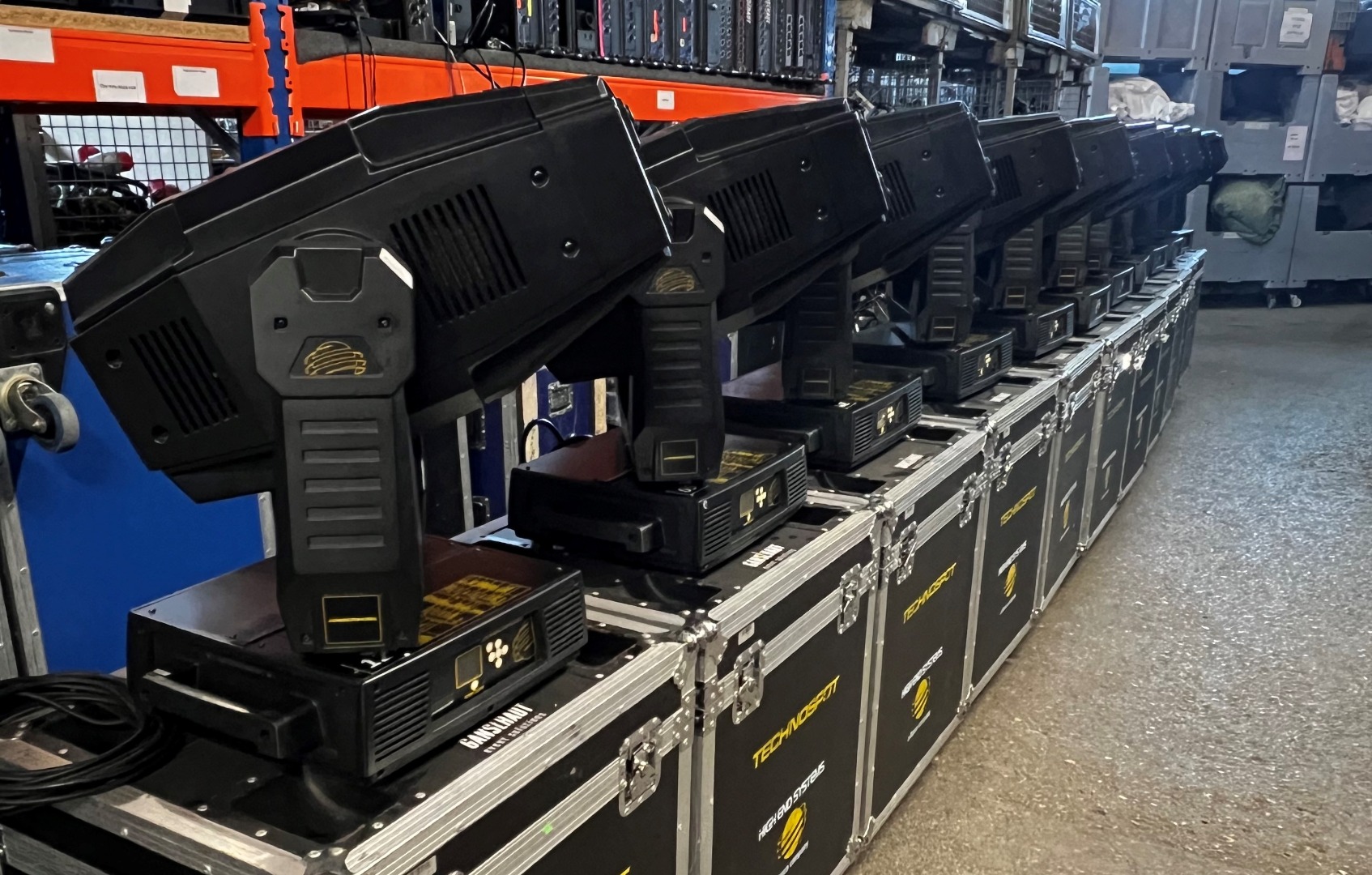 High End Systems Technospot 1 Set (12 Stück) | 5000 EUR - Gebrauchte ...