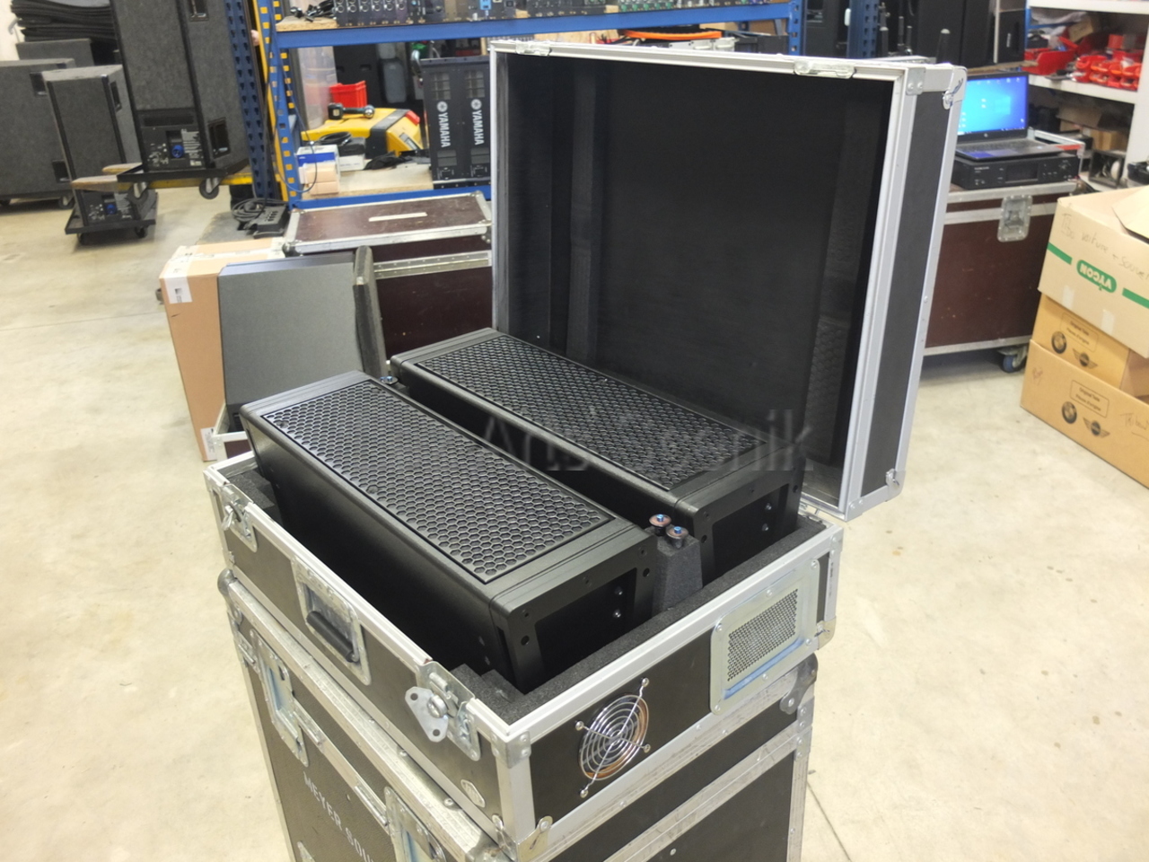 Meyer Sound M1D | 750 EUR - Gebrauchte-Veranstaltungstechnik.de - Der ...