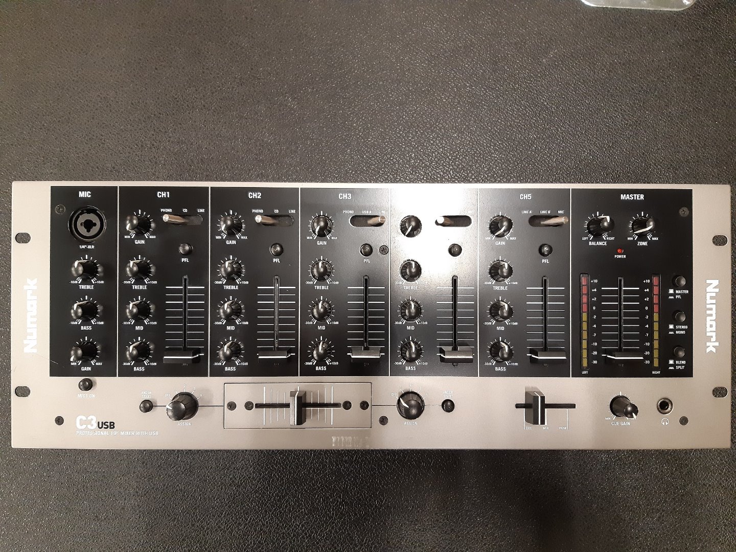 Numark C3 USB 5-Kanal Clubmixer | 150 EUR - Gebrauchte ...