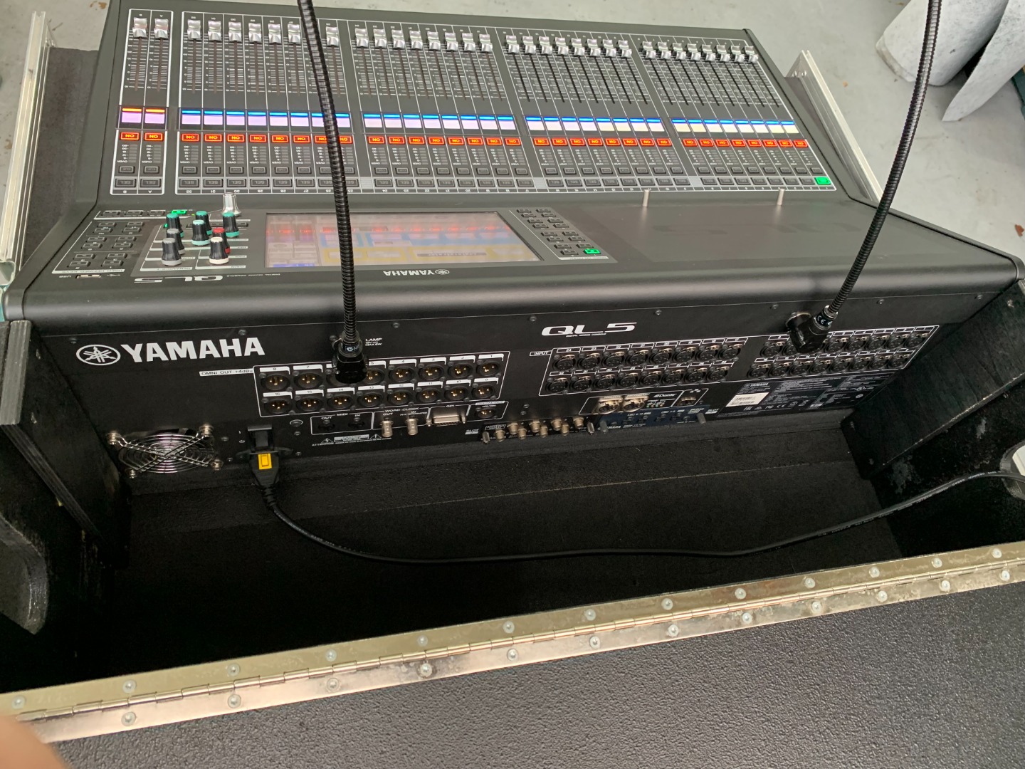 YAMAHA QL5 + RIO3224-D | 14000 EUR - Gebrauchte-Veranstaltungstechnik ...