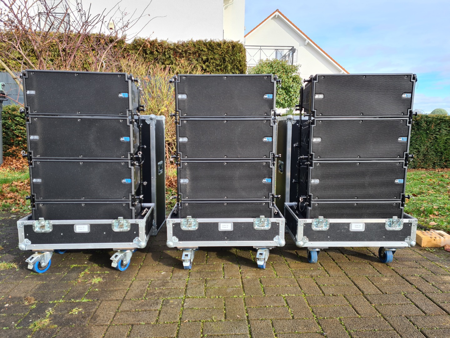 db Technologies DVA T8 LINE ARRAY + 2xDRK20 + 8 x DSA 4 + Control 8 ...