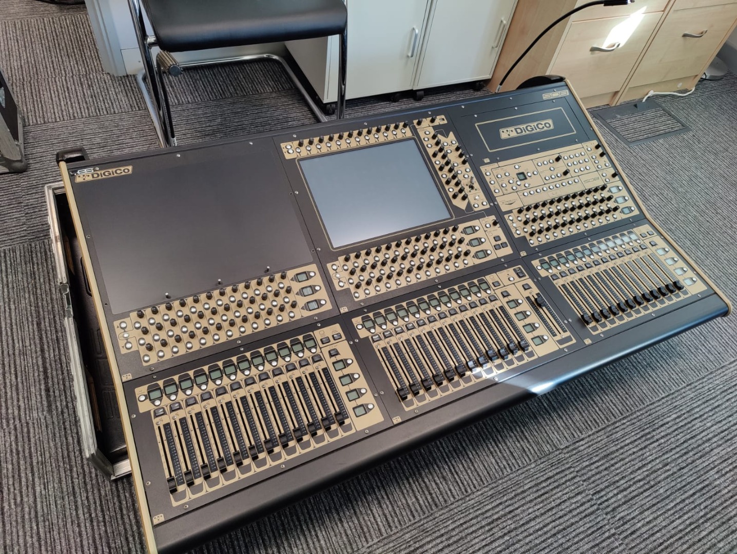 DIGICO SD8 Stealth Core 2 | 12500 EUR - Gebrauchte ...