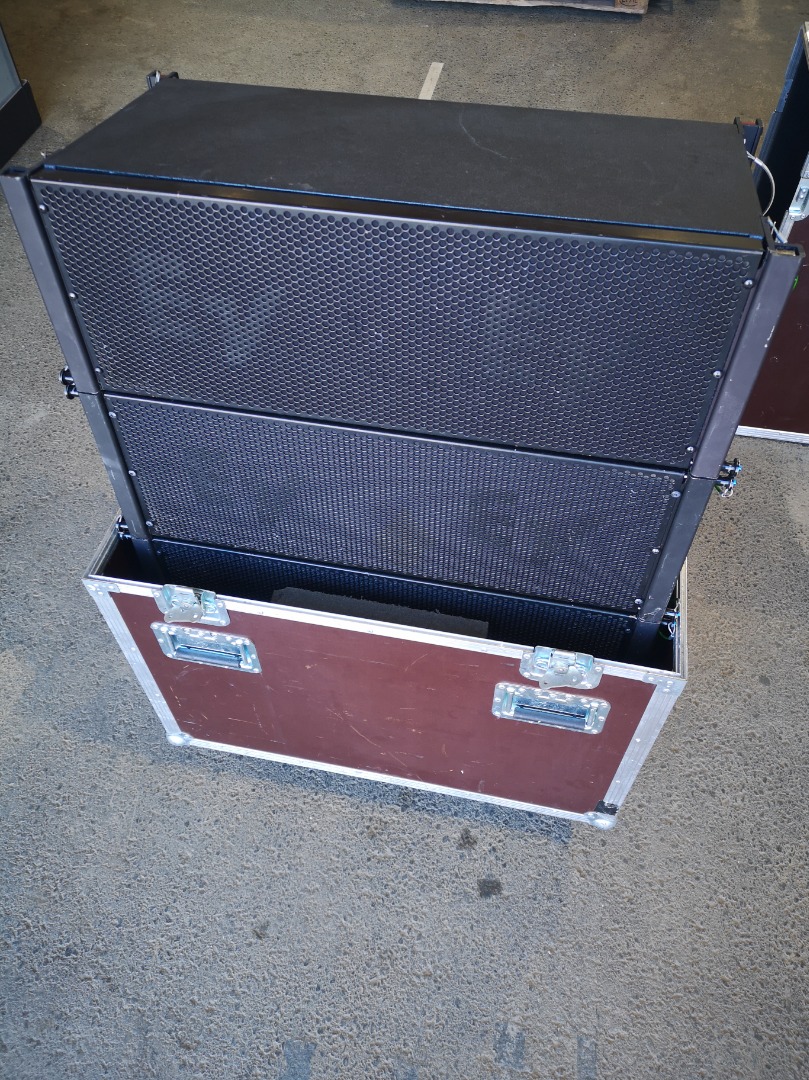 Electro-Voice XLD281 Line Array inkl. X-Sub und Amping | 21500 EUR ...