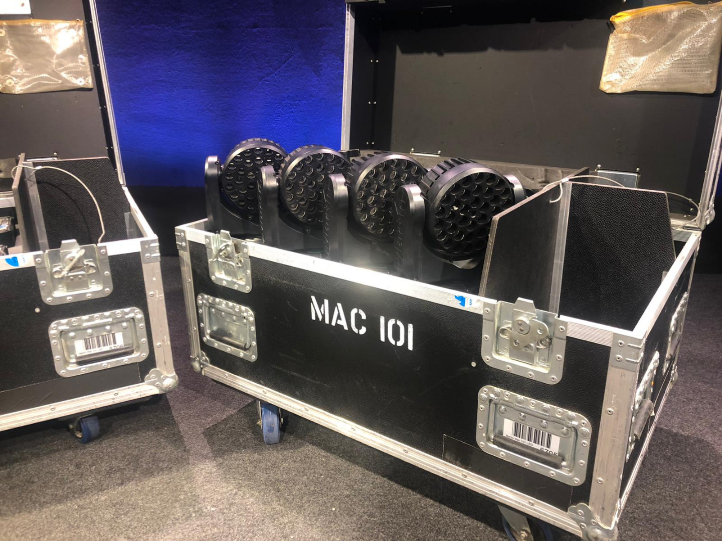 Martin MAC 101 LED Moving Head Wash | 2400 EUR - Gebrauchte ...