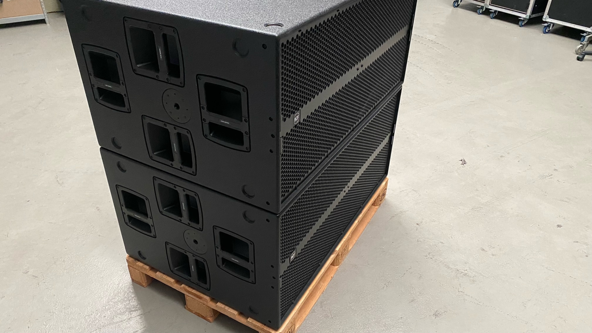 RCF Sub 9006-AS Neu aus Demobestand | 4200 EUR - Gebrauchte ...