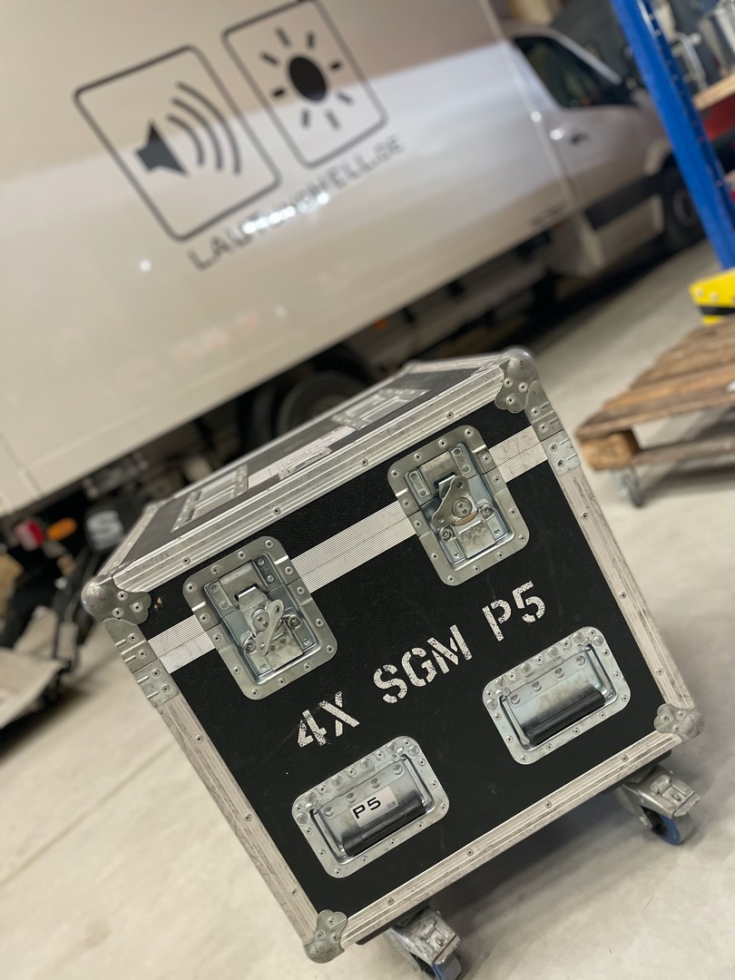 SGM P-5 / P5 TW / Q5 Flightcase by Amptown | EUR - Gebrauchte-Veranstaltungstechnik.de - Der ...